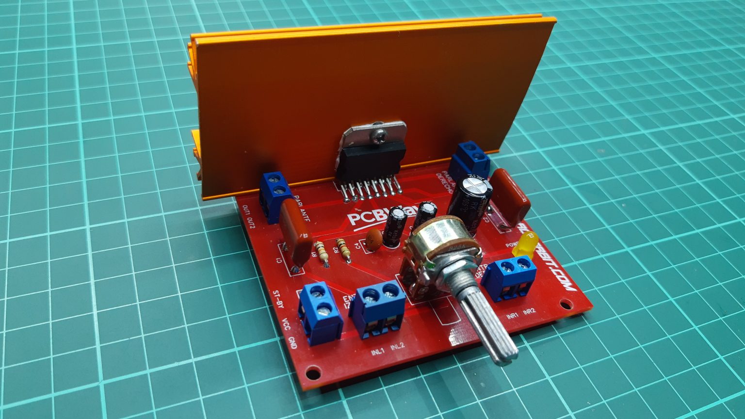 RogerBit – "The Power Of The Bit"